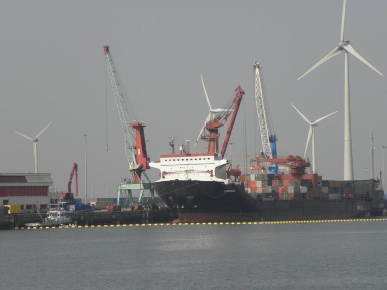 Introducing New Marine Security Boom at the Saudi Maritime Congress ...