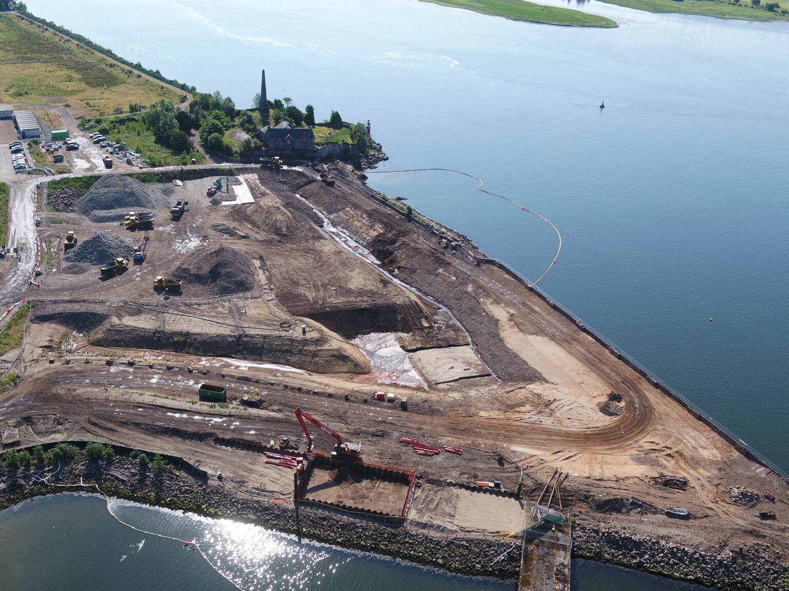 Oil booms: Oil boom types and functions explained - Ecocoast