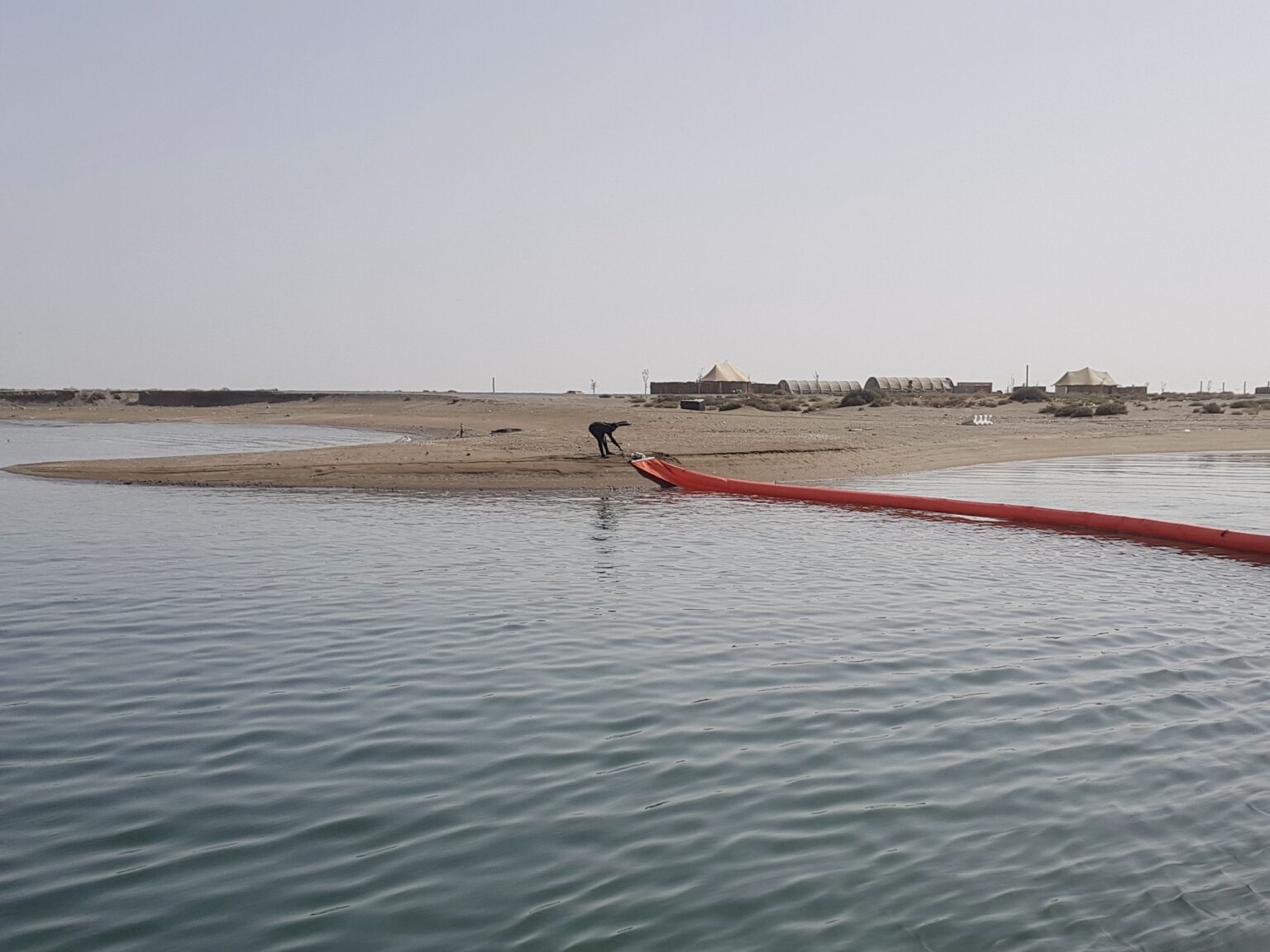 What Is The Oil Boom That Protects Beaches? - Ecocoast